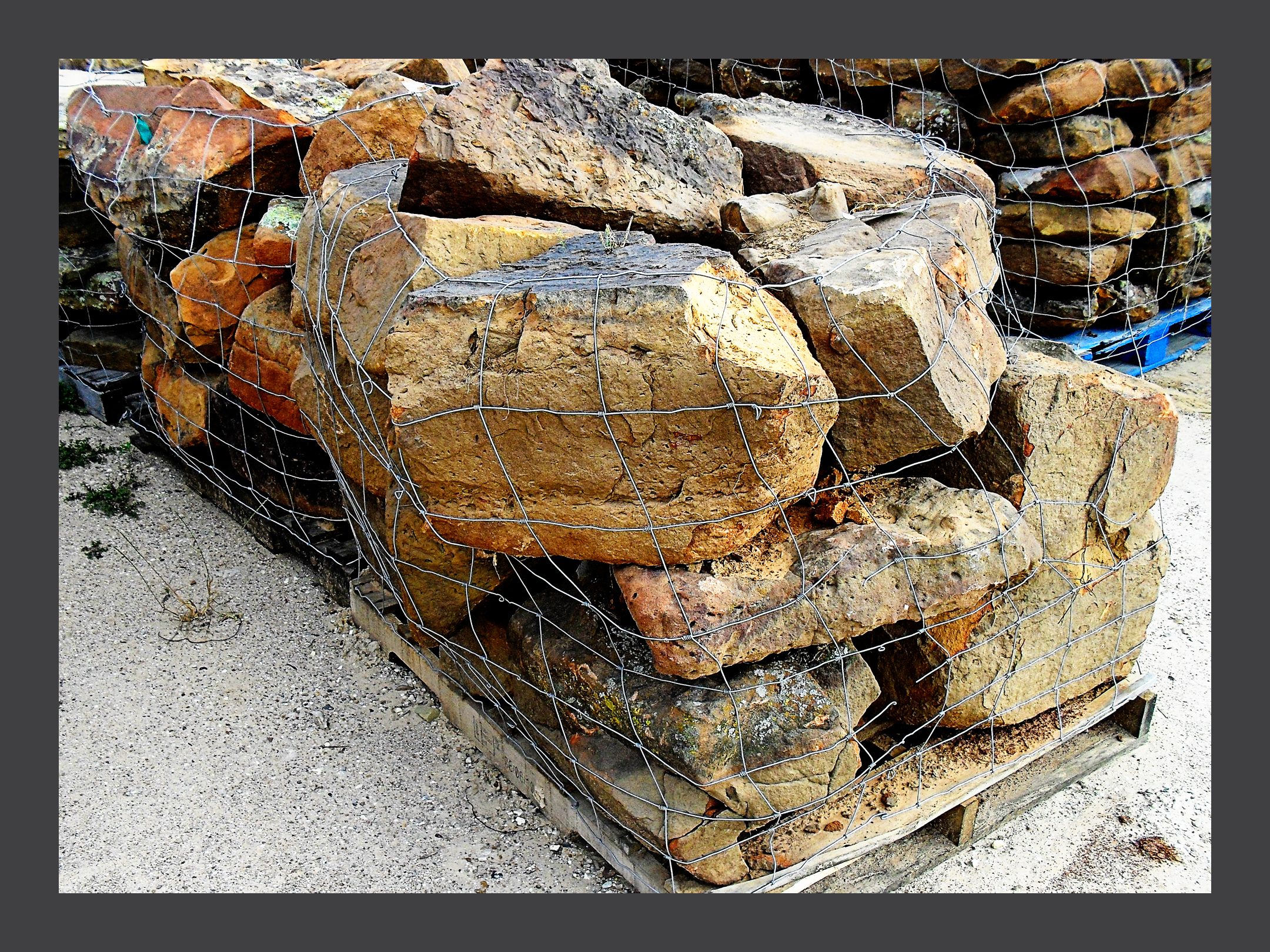 Boulders/Fieldstone | Falcon Stone & Landscape Supply
